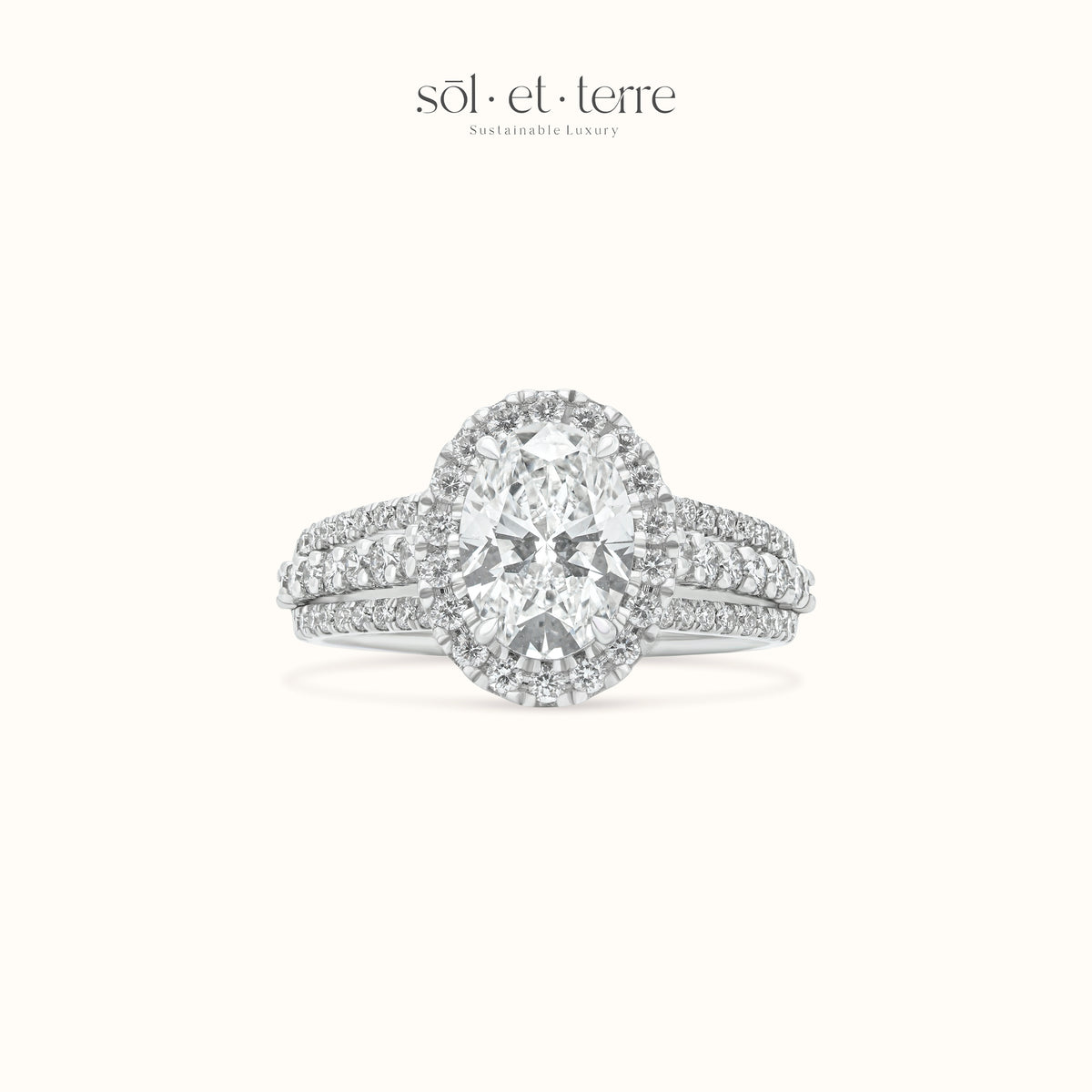 True Oval Engagement Ring | Sol et Terre