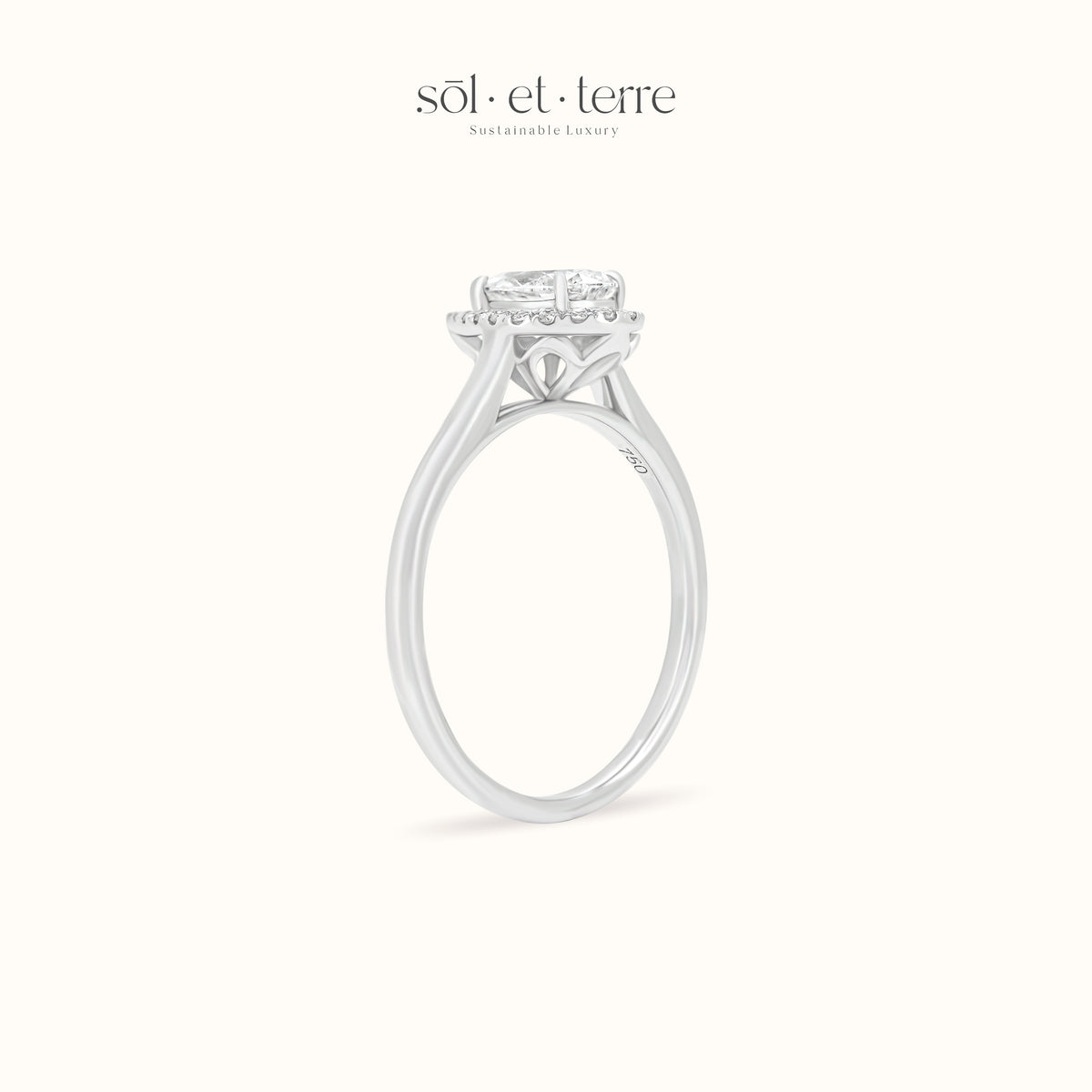 Pear Diamond Ring with Halo | Sol et Terre